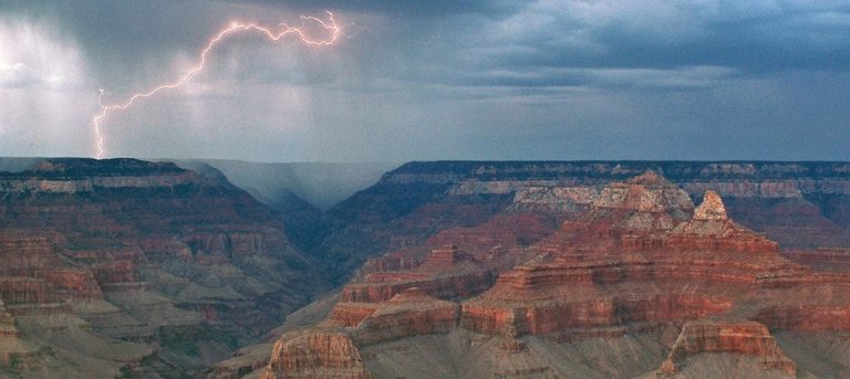 The Top 10 Most Beautiful Places to Witness Unique Weather Phenomena ...